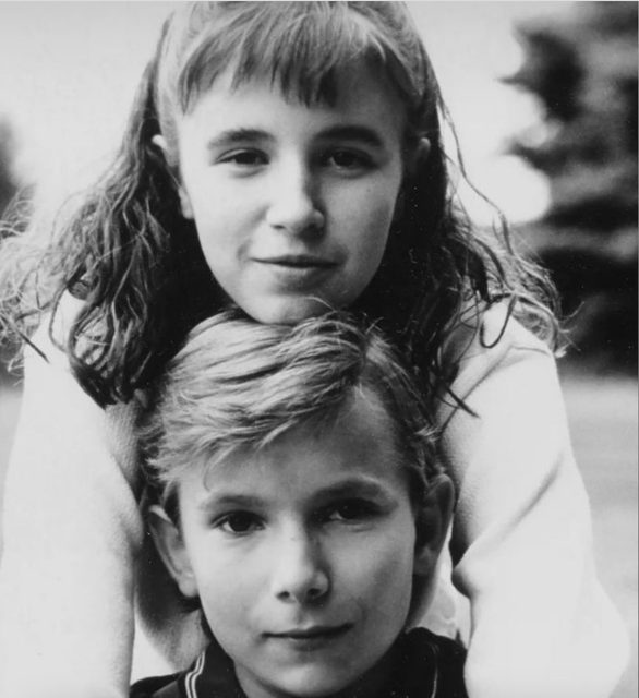 Jessica Barker souligne les 30 ans de l'émission Les Intrépides