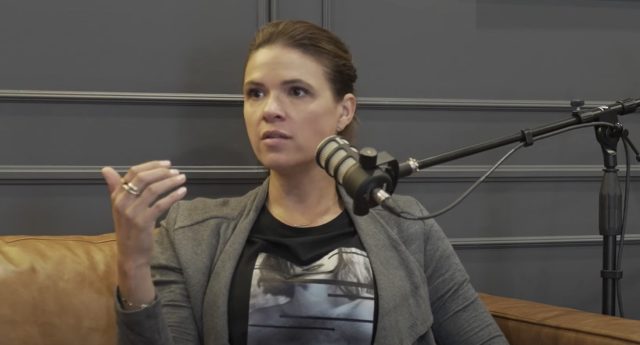 La journaliste Élizabeth Rancourt de TVA ne ménage pas ses mots ...