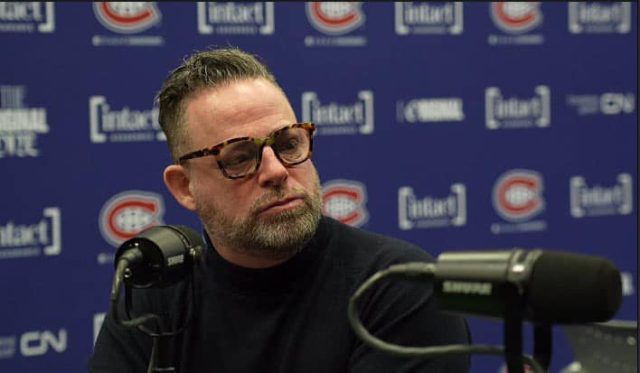 Après 8 ans à la radio c'est la fin de l'aventure pour le journaliste ...